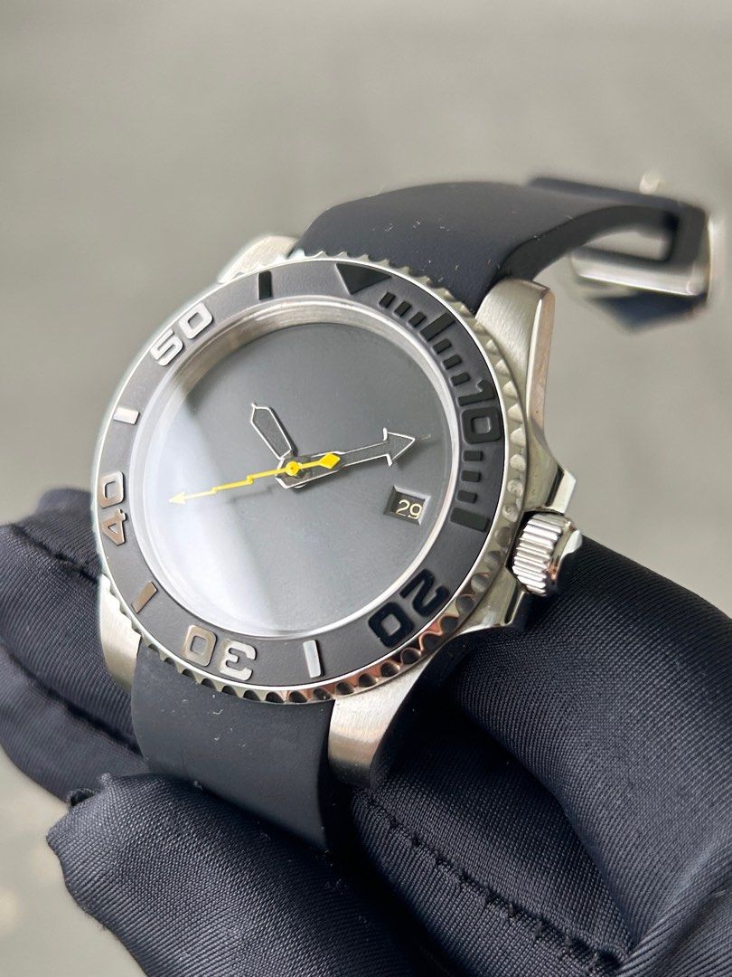 Seiko Mod stealth lightning, Men's Fashion, Watches & Accessories ...