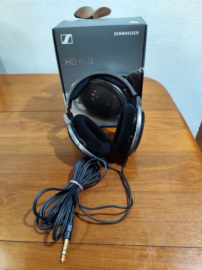 Sennheiser hd 650, Audio, Headphones & Headsets on Carousell