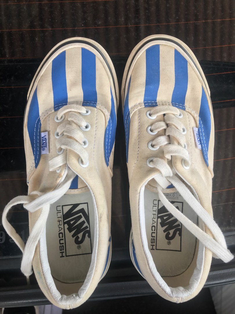 Snickers, Women's Fashion, Footwear, Sneakers on Carousell