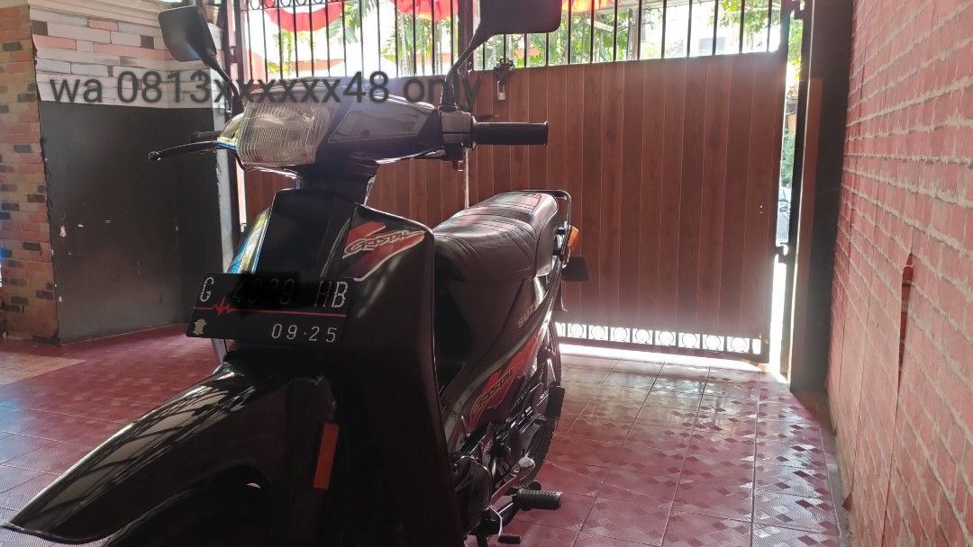 Suzuki Crystal 1994, Motor di Carousell