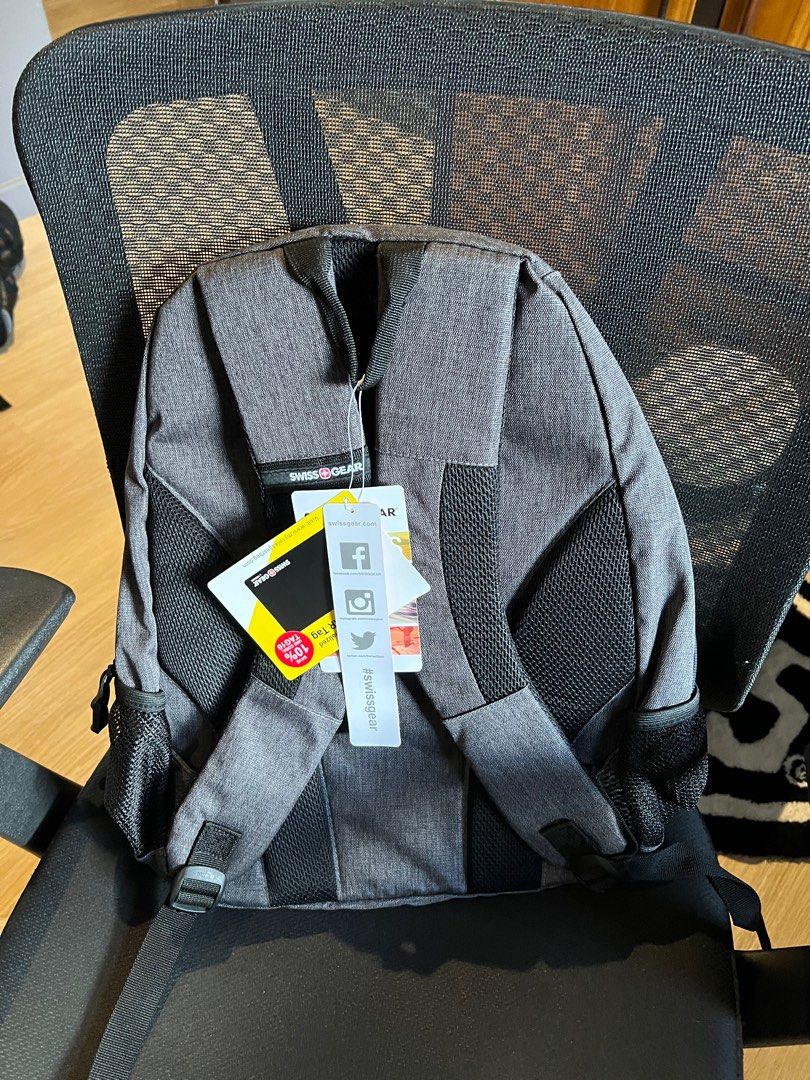 Swiss gear backpack, Men's Fashion, Bags, Backpacks on Carousell