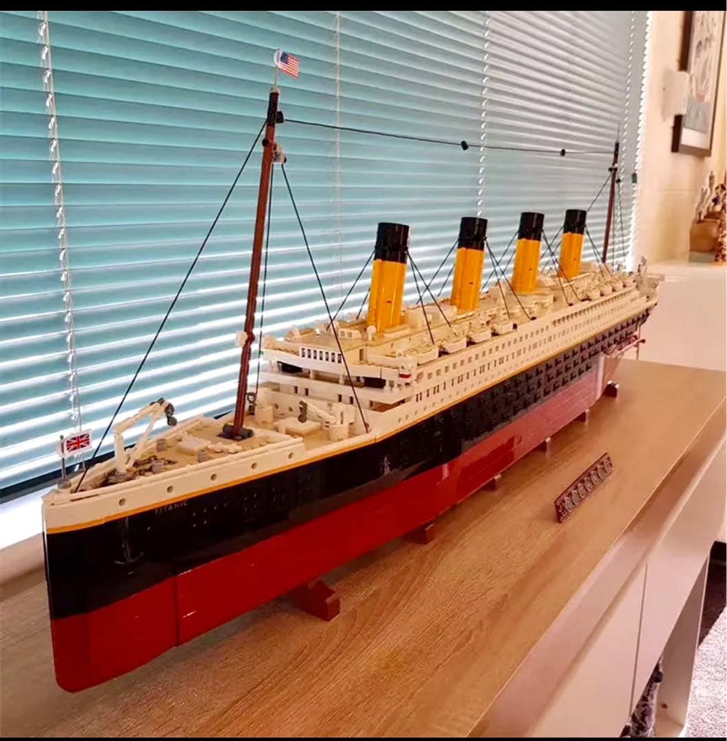 TITANIC RMS ( lego compatible ) 53 inches long, Hobbies & Toys, Toys ...