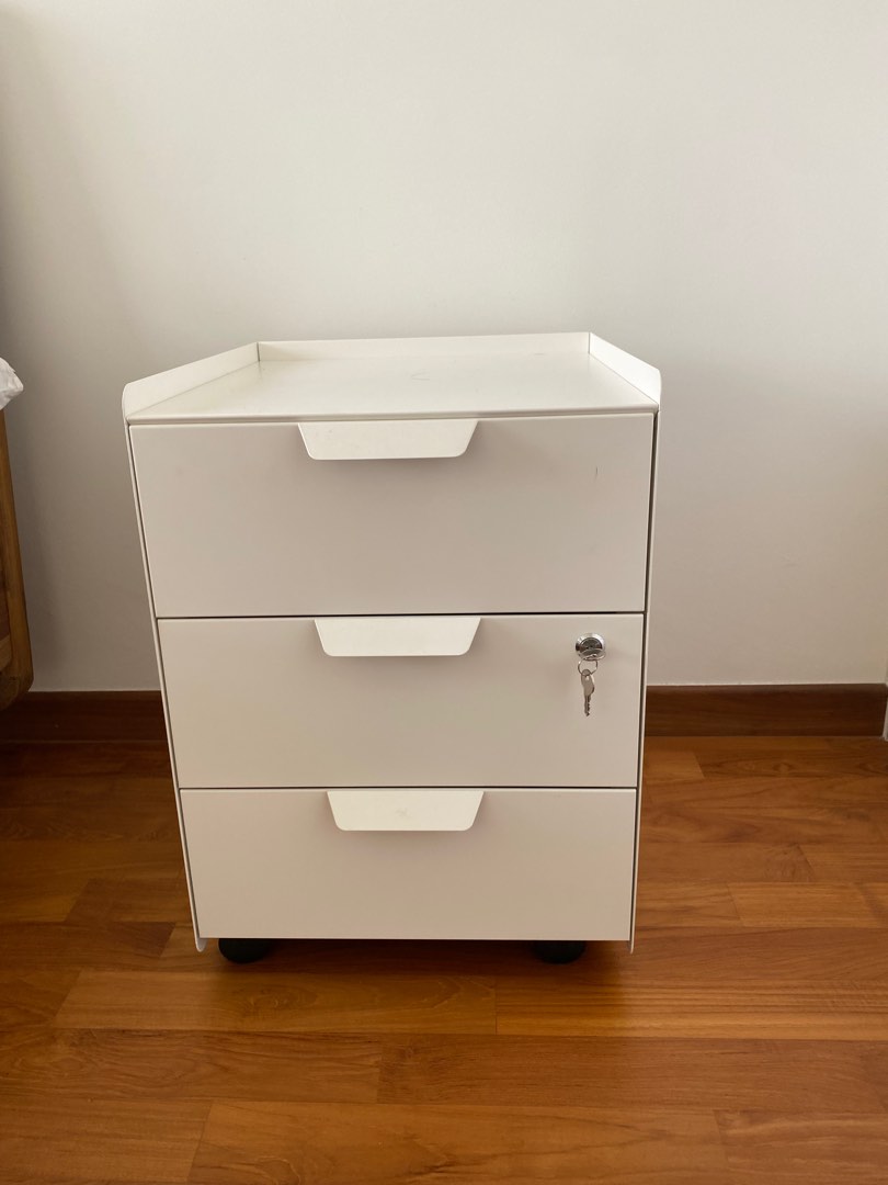 Trotten Drawer Unit, Furniture & Home Living, Furniture, Shelves ...