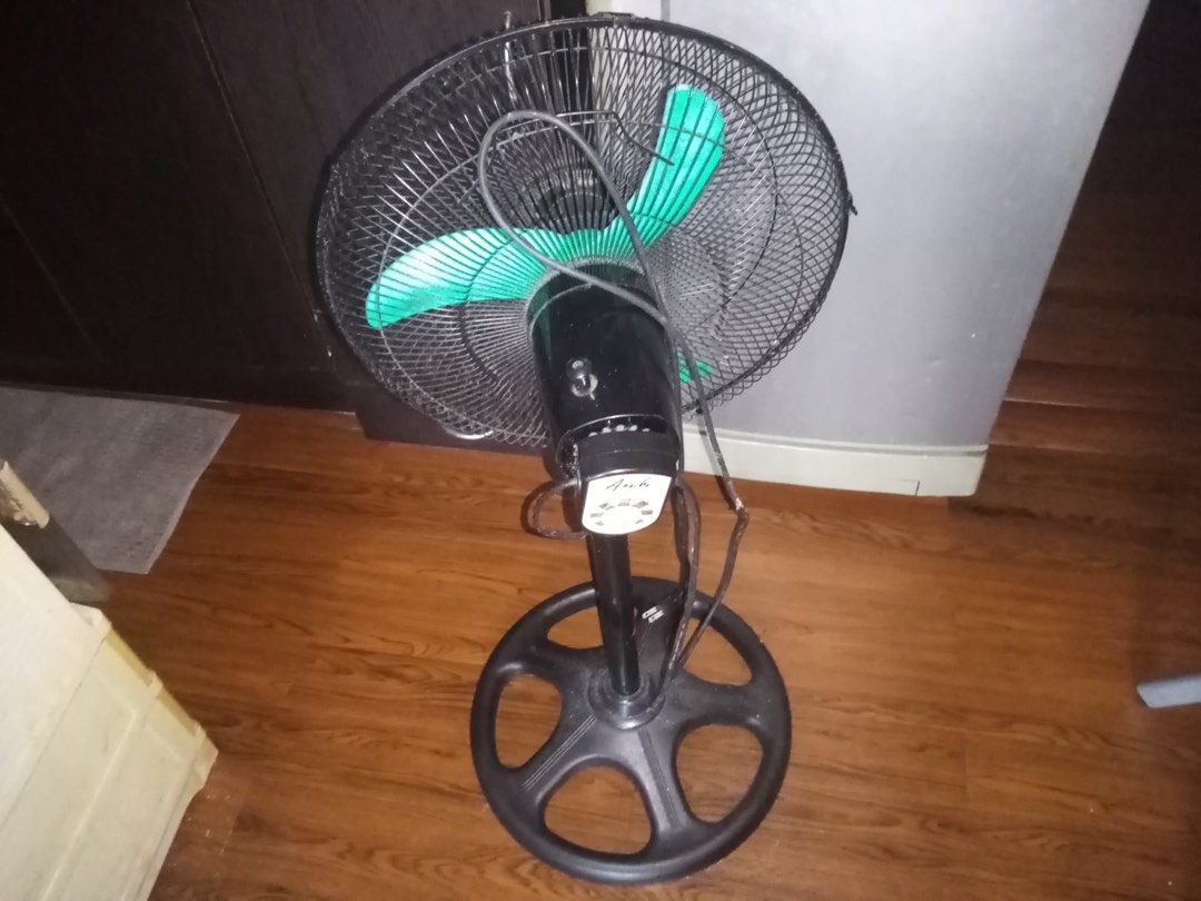 Used electric fan in good working condition., Furniture & Home Living ...