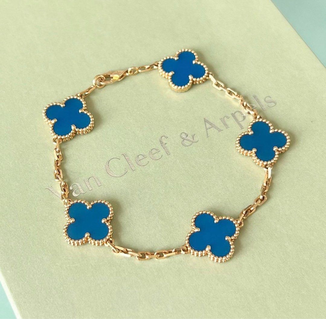 VCA Vintage Alhambra bracelet, 5 Motifs Agate/Yellow gold, Luxury ...