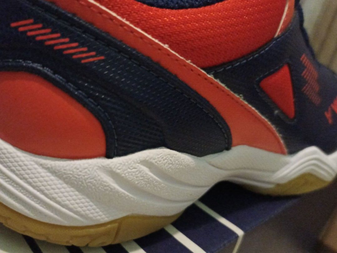 Victor court shoe, Sports Equipment, Sports & Games, Racket & Ball ...