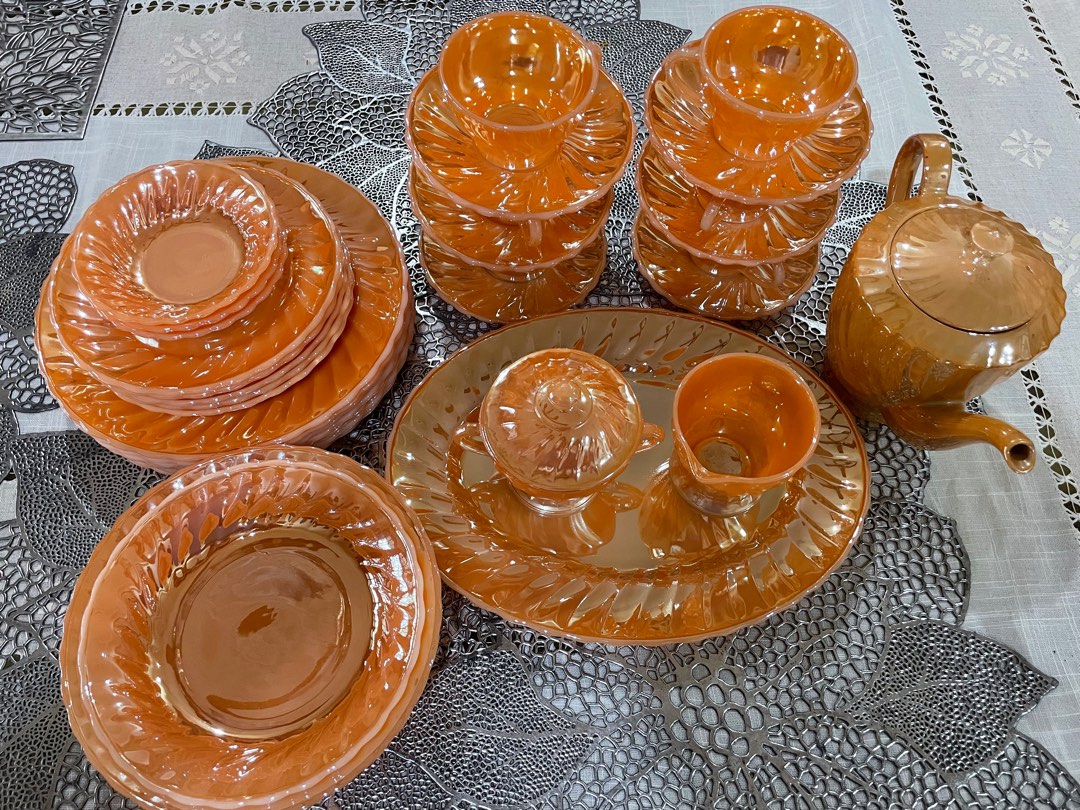 Vintage Design Coffee Set & Dinnerware by Anchor Hocking, Furniture ...