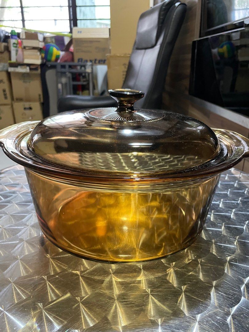 Vision Corning ware cooking pot, Furniture & Home Living, Kitchenware ...