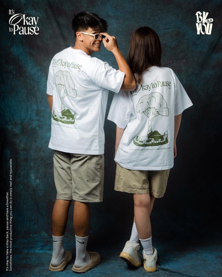 Wacky Wears It's Okay to Pause Tee, Men's Fashion, Tops & Sets, Tshirts ...