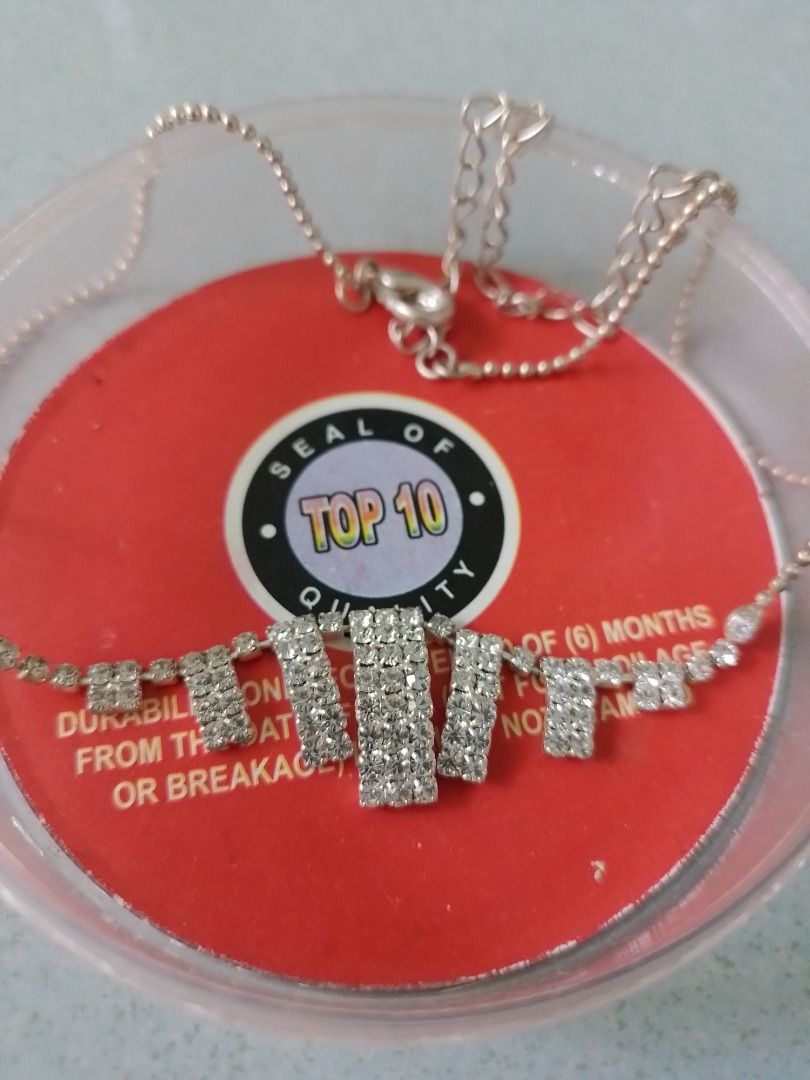 White stone chain, Women's Fashion, Jewelry & Organisers, Body Jewelry ...