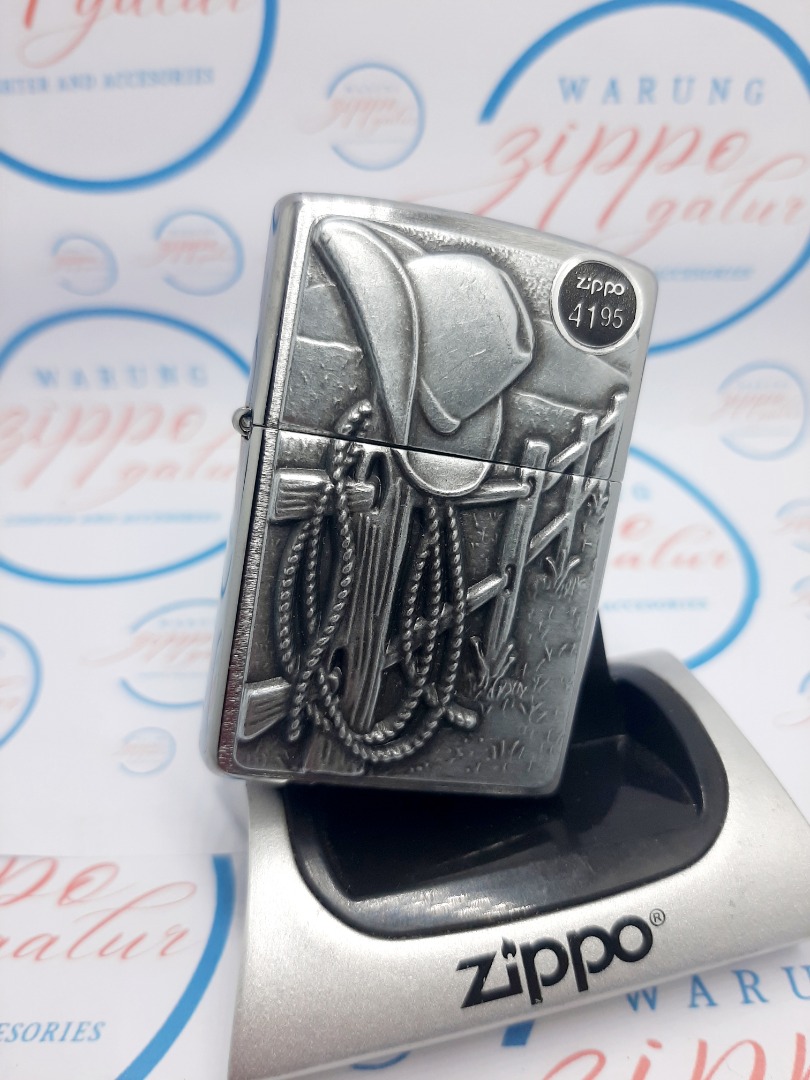 Zippo Resting Cowboy, Antik, Pajangan di Carousell