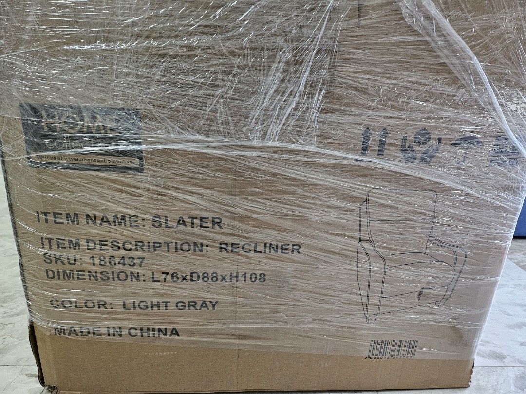 Abenson Slater Recliner, Furniture & Home Living, Furniture, Chairs on ...