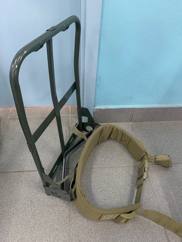 Alice frame w enhanced kidney pads, Sports Equipment, Hiking & Camping ...