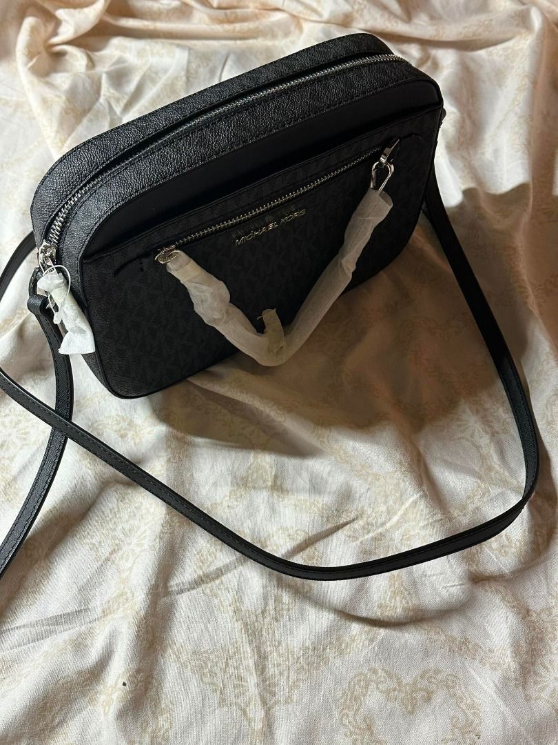 Authentic Michael Kors (MK) Cross Body Bag, Women's Fashion, Bags ...