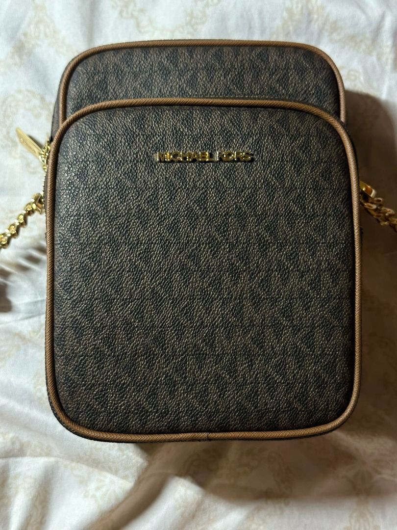 Authentic Michael Kors (MK) Cross Body Bag, Women's Fashion, Bags ...