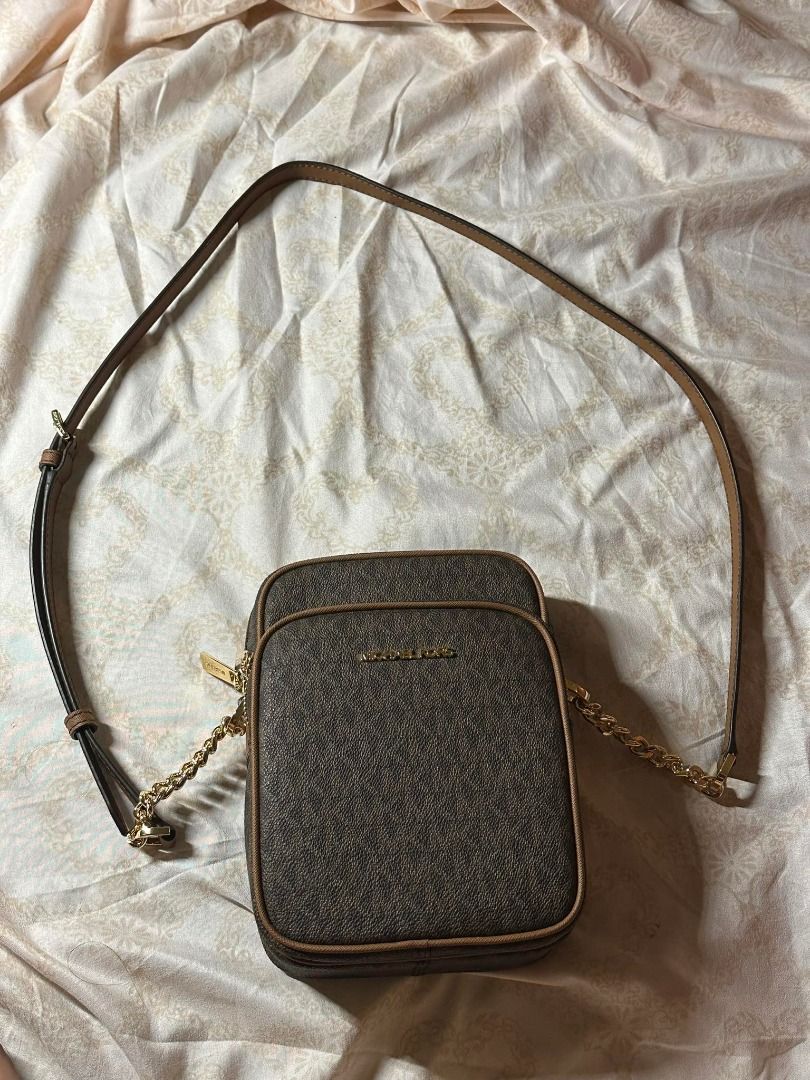 Authentic Michael Kors (MK) Cross Body Bag, Women's Fashion, Bags ...