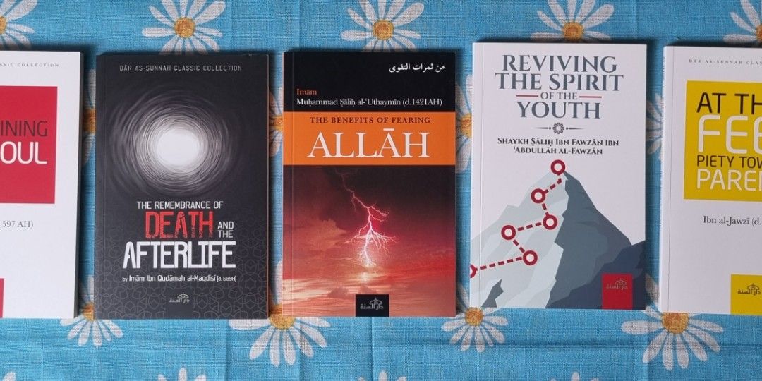 Authentic Salafi Books, Hobbies & Toys, Books & Magazines, Religion ...