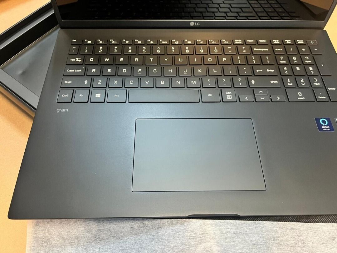 *SOLD* [BMC] LG Gram 17Z90P-G.AA55A3 Laptop i5-1135G7 16GB 512GB SSD 17 ...