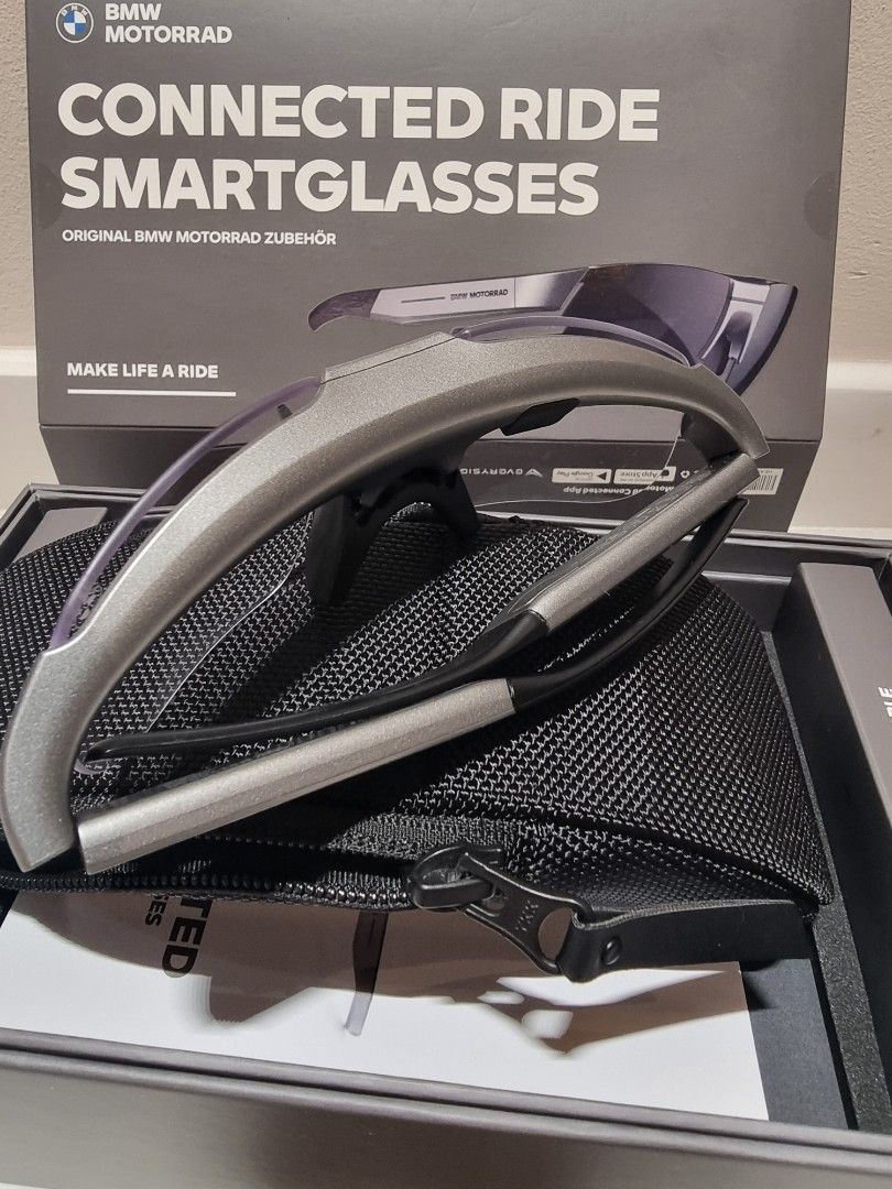 BMW Connected Ride Smart Glass, Motorcycles, Motorcycle Accessories on ...