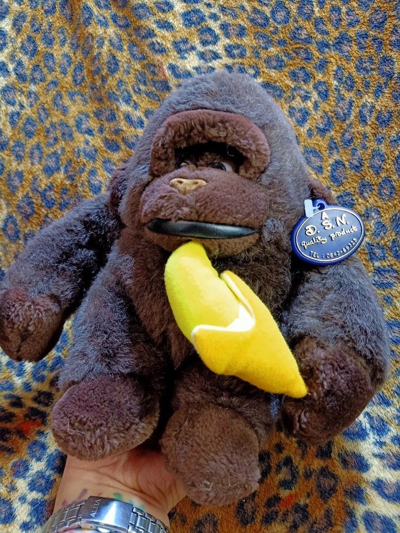 BRAND NEW REALISTIC GORILLA WITH BANANA, Hobbies & Toys, Toys & Games ...