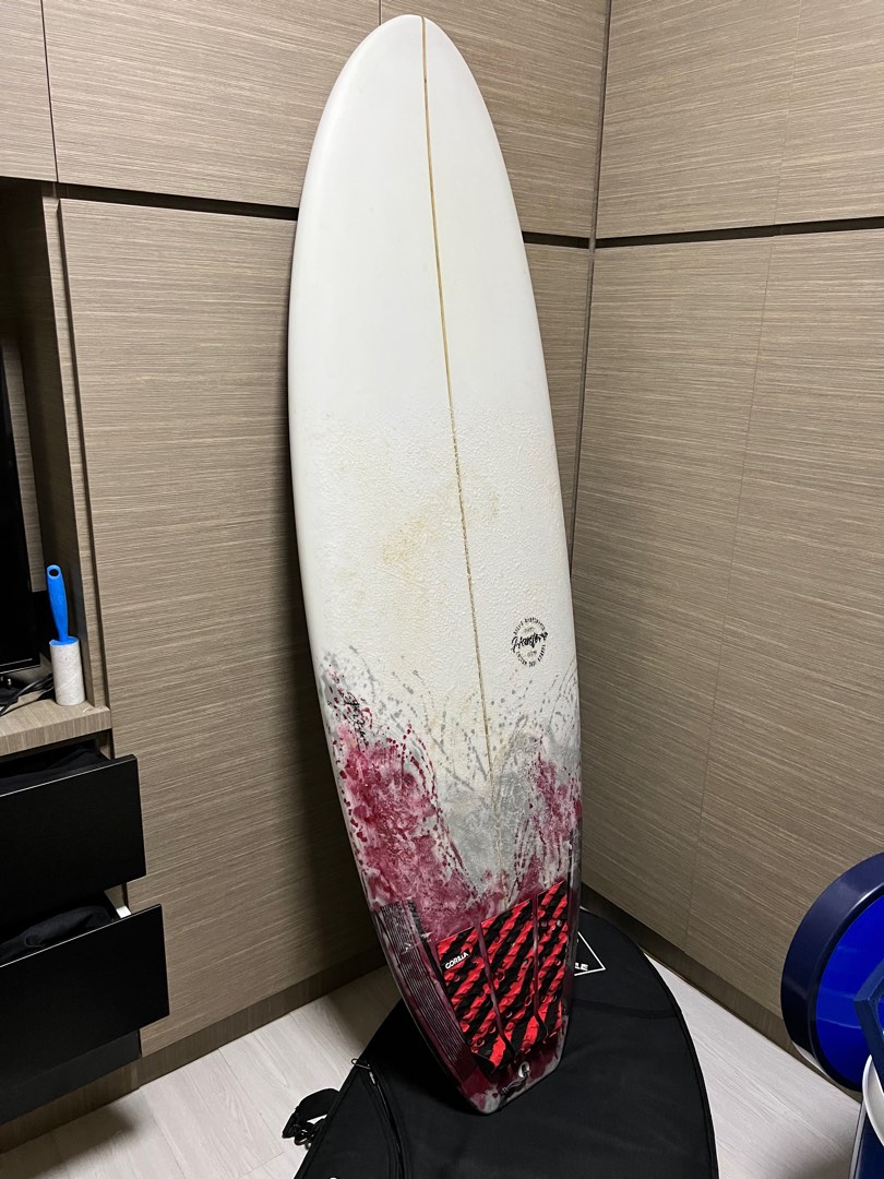 Budi Hantoro Custom Surfboard with Local Boardbag, Sports Equipment ...