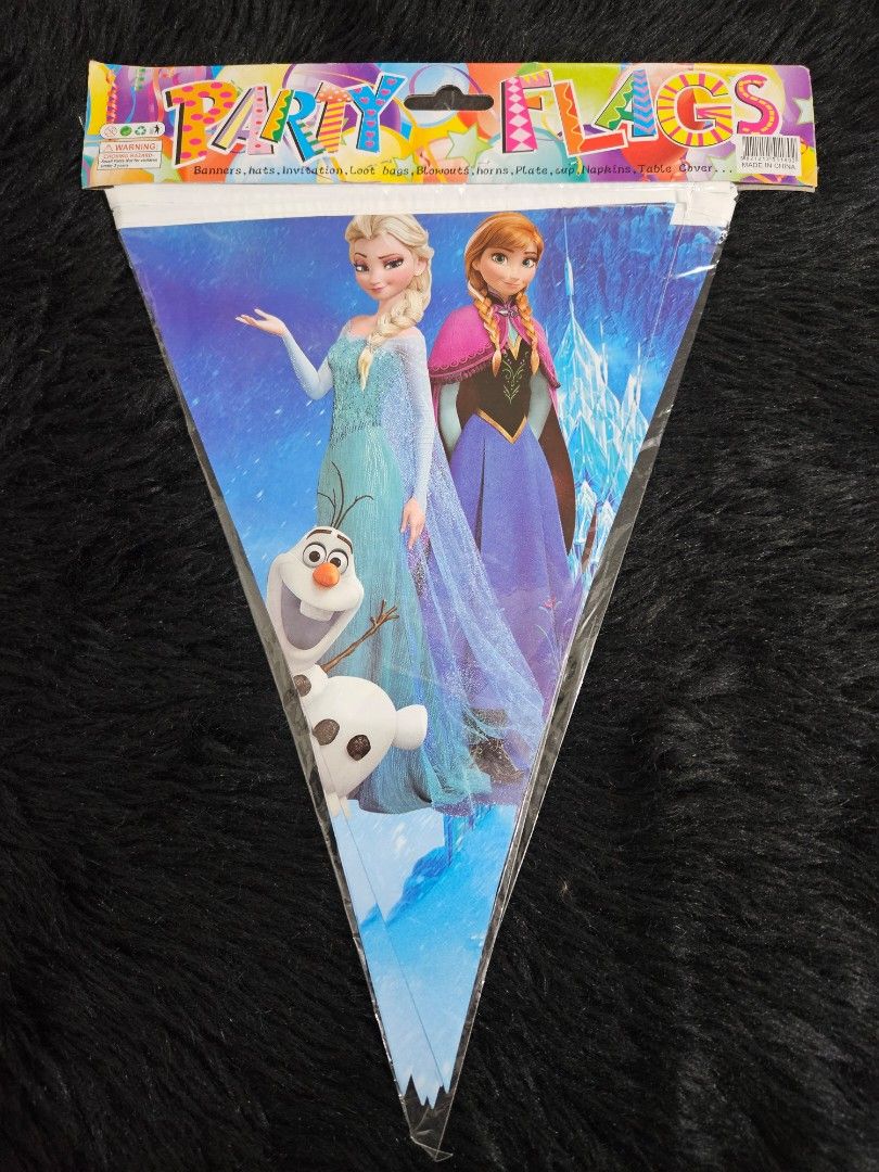 Character Party Flag Banderitas, Hobbies & Toys, Stationary & Craft ...