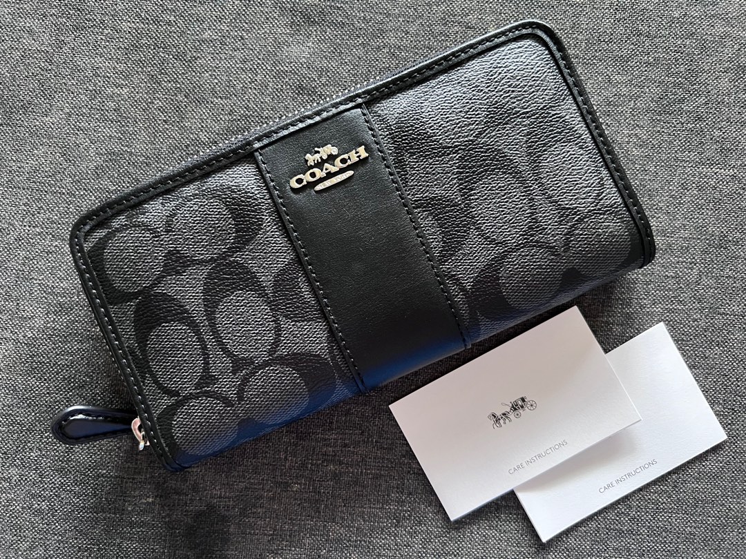 Coach Long Wallet, Women's Fashion, Bags & Wallets, Wallets & Card ...