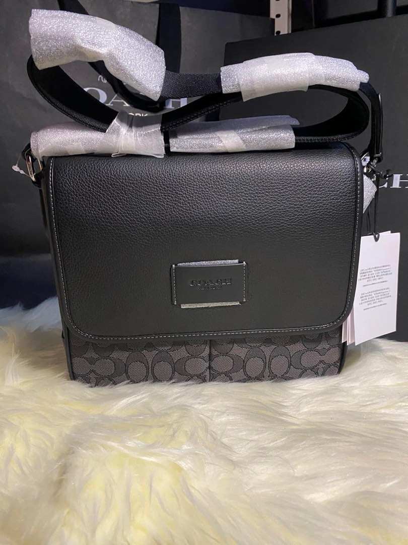 Coach Sprint Map 25, Luxury, Bags & Wallets on Carousell