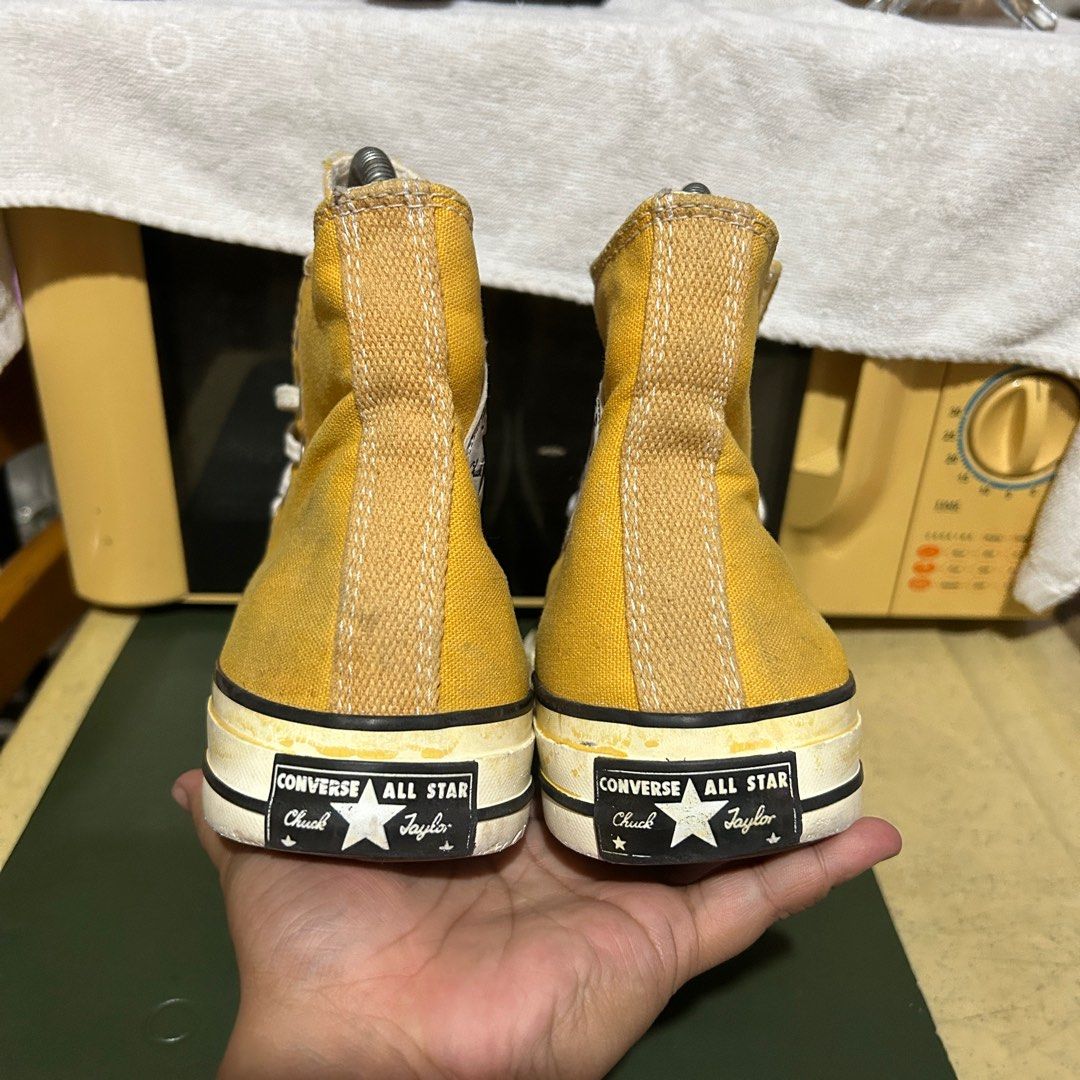 CONVERSE CHUCK 70 SUNFLOWER, Men's Fashion, Footwear, Sneakers on Carousell