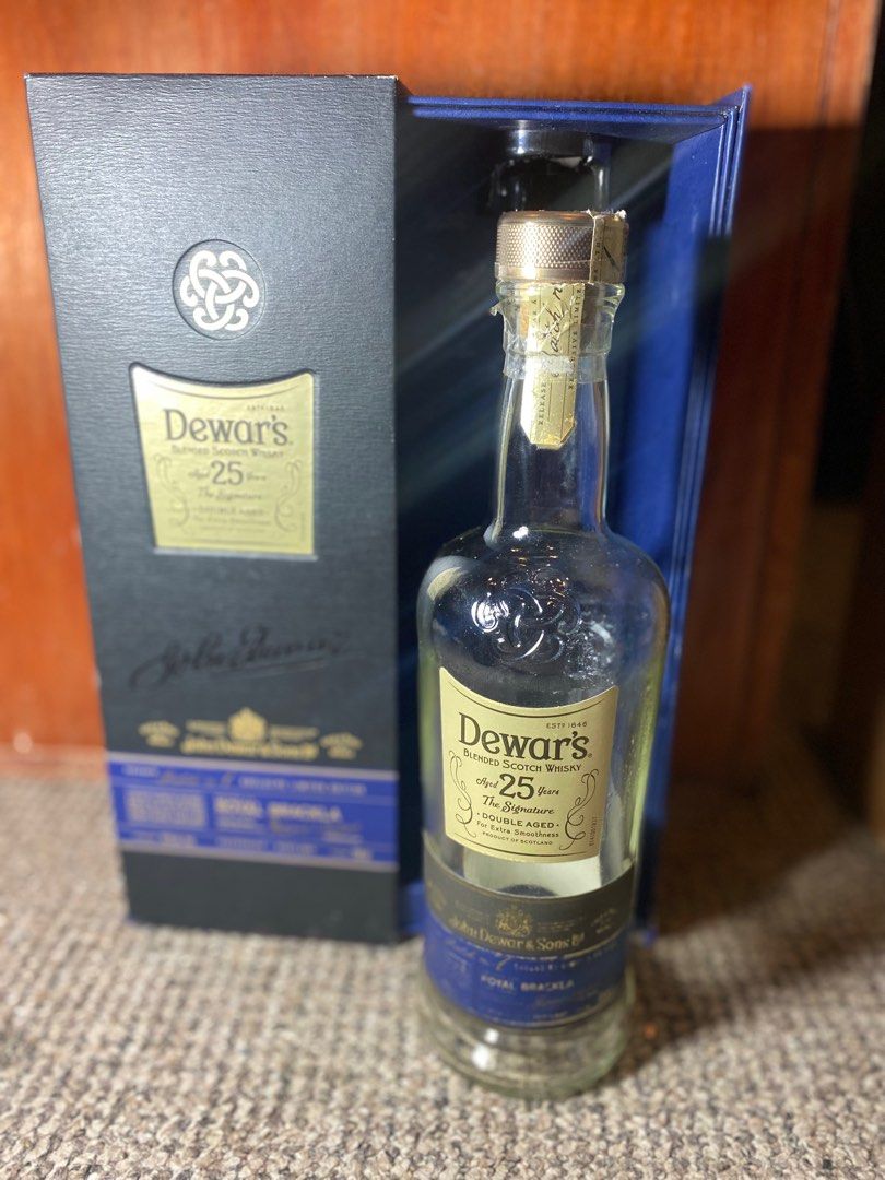 Dewar's 25-Year-Old Blended Scotch Whisky - Empty bottle with Box ...