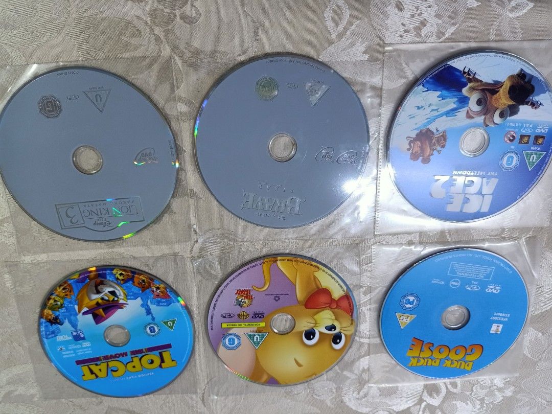 DVD discs for kids and all ages in MINT condition without cover and ...