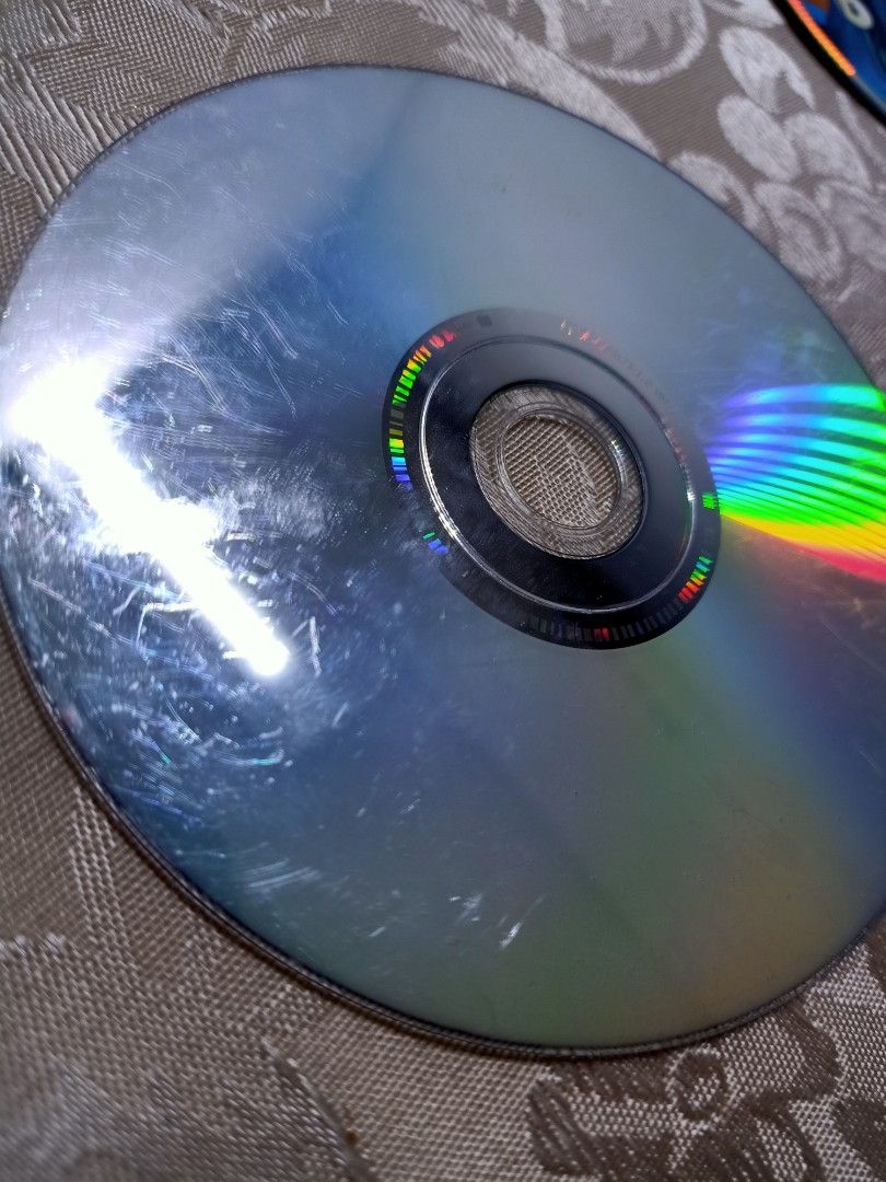 DVD discs for kids and all ages in good condition without cover and ...