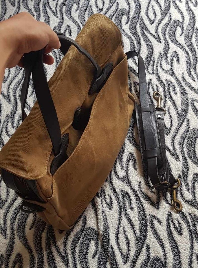 FILSON - 256 ORIGINAL BRIEFCASE IN TAN, Men's Fashion, Bags, Briefcases ...