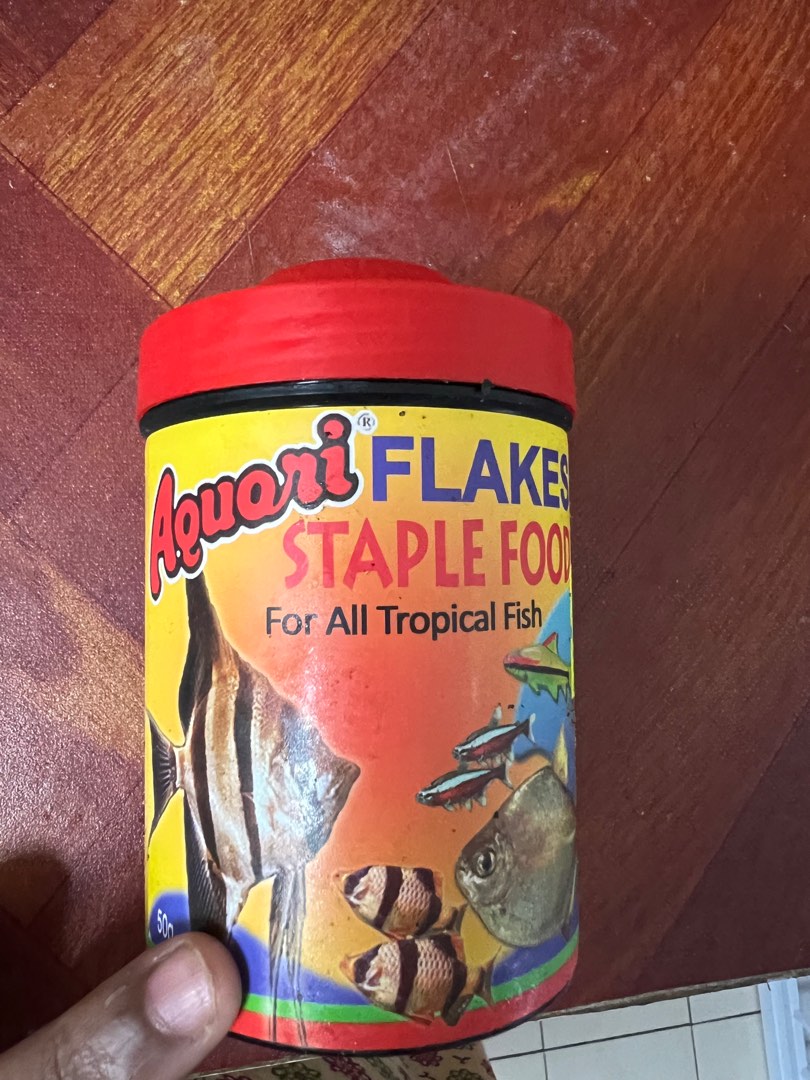 Fish food - flakes, Pet Supplies, Pet Food on Carousell