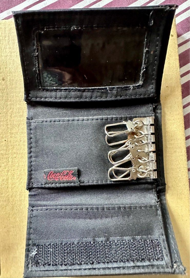 Genuine Coca Cola Key Holder & Wallet, Men's Fashion, Watches ...