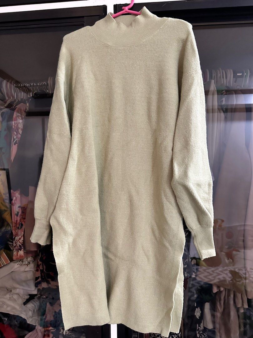 GU japan brand, Women's Fashion, Tops, Longsleeves on Carousell