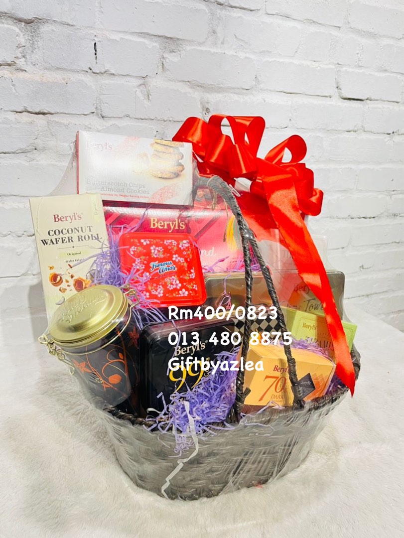 Hamper beryls dan famous amos, Food & Drinks, Gift Baskets & Hampers on ...