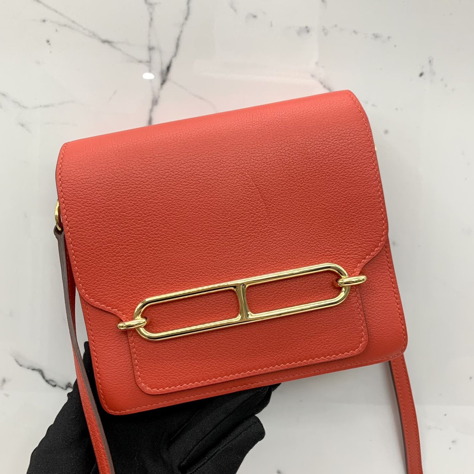 HERMES RED LEATHER ROULIS 18 MINI EVERCOLOR ROUGE DECOEUR SHOULDER BAG ...