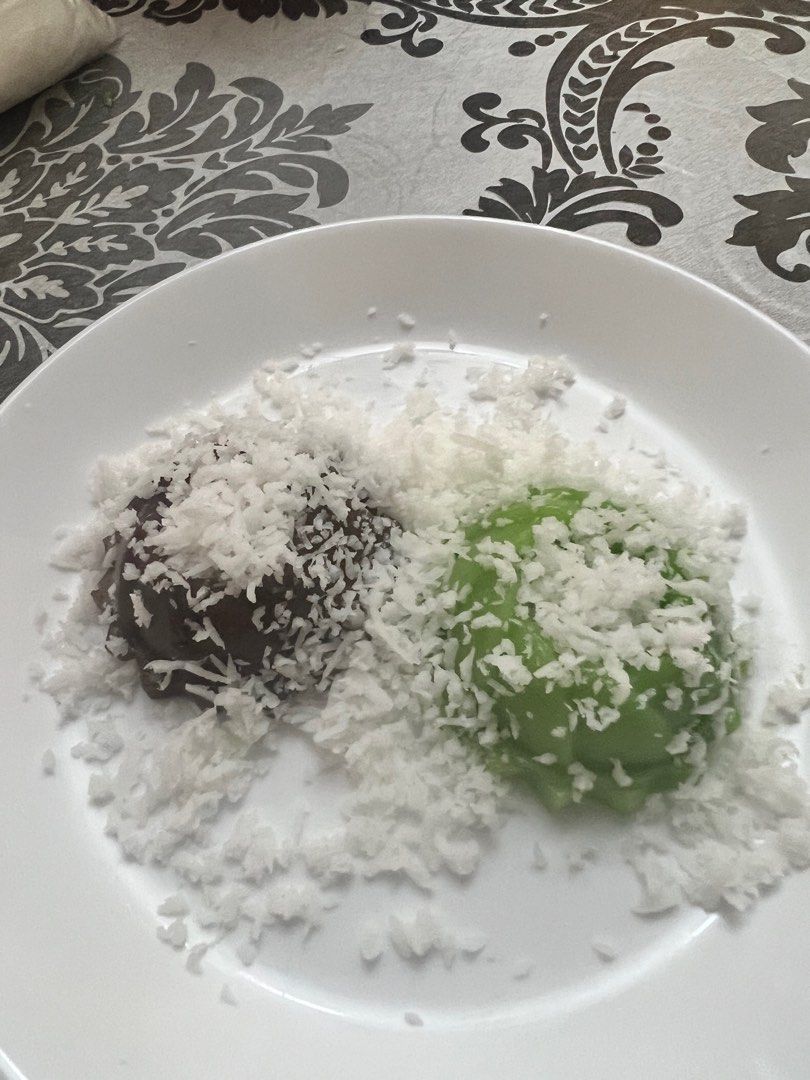 Homebase kuih muih melayu, Food & Drinks, Homemade Bakes on Carousell