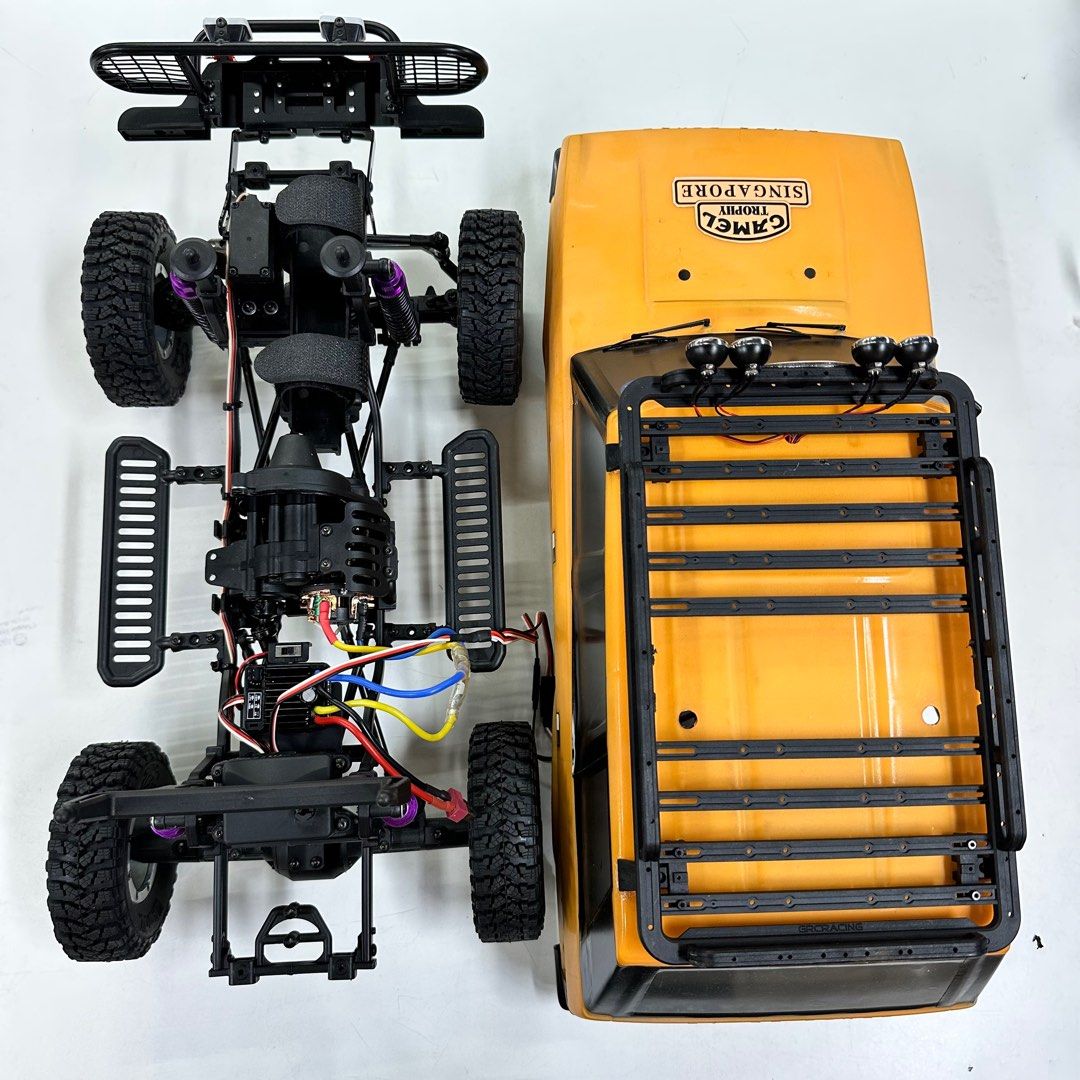[LIKE NEW] CARISMA SCA-1E CAMEL TROPHY SCALE & TRAIL CRAWLER RTR RANGE ...