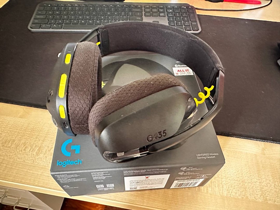 Logitech G435 Gaming Headset, Audio, Headphones & Headsets on Carousell