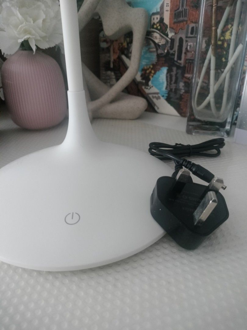 Miniso LED chargeable Table Lamp, Furniture & Home Living, Lighting ...