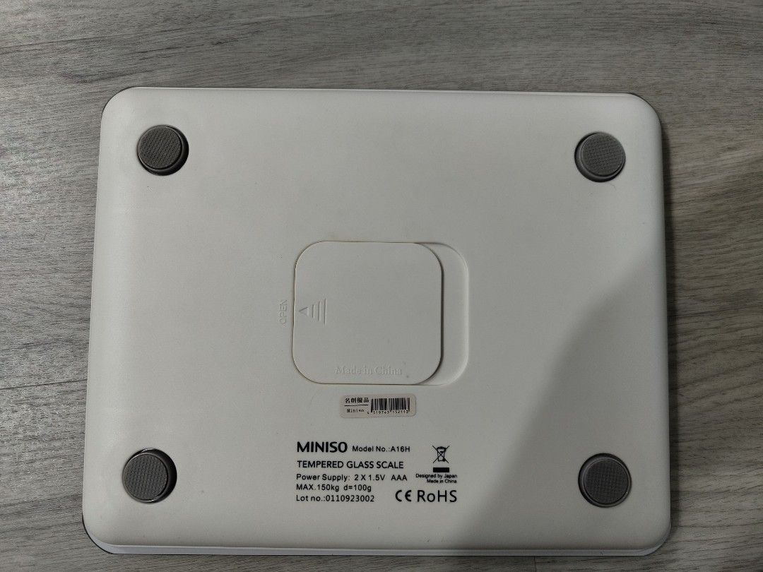 Miniso We Care Bears Weighing Scale Machine., Health & Nutrition ...