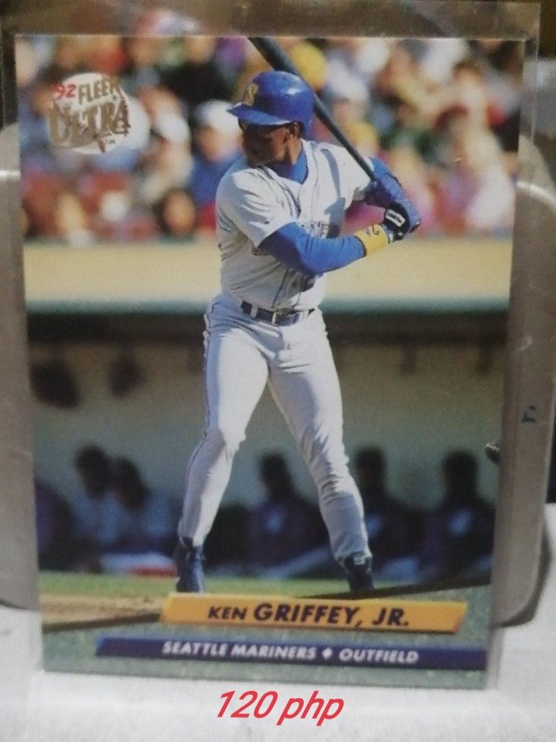 MLB / baseball cards : Ken griffey jr on Carousell