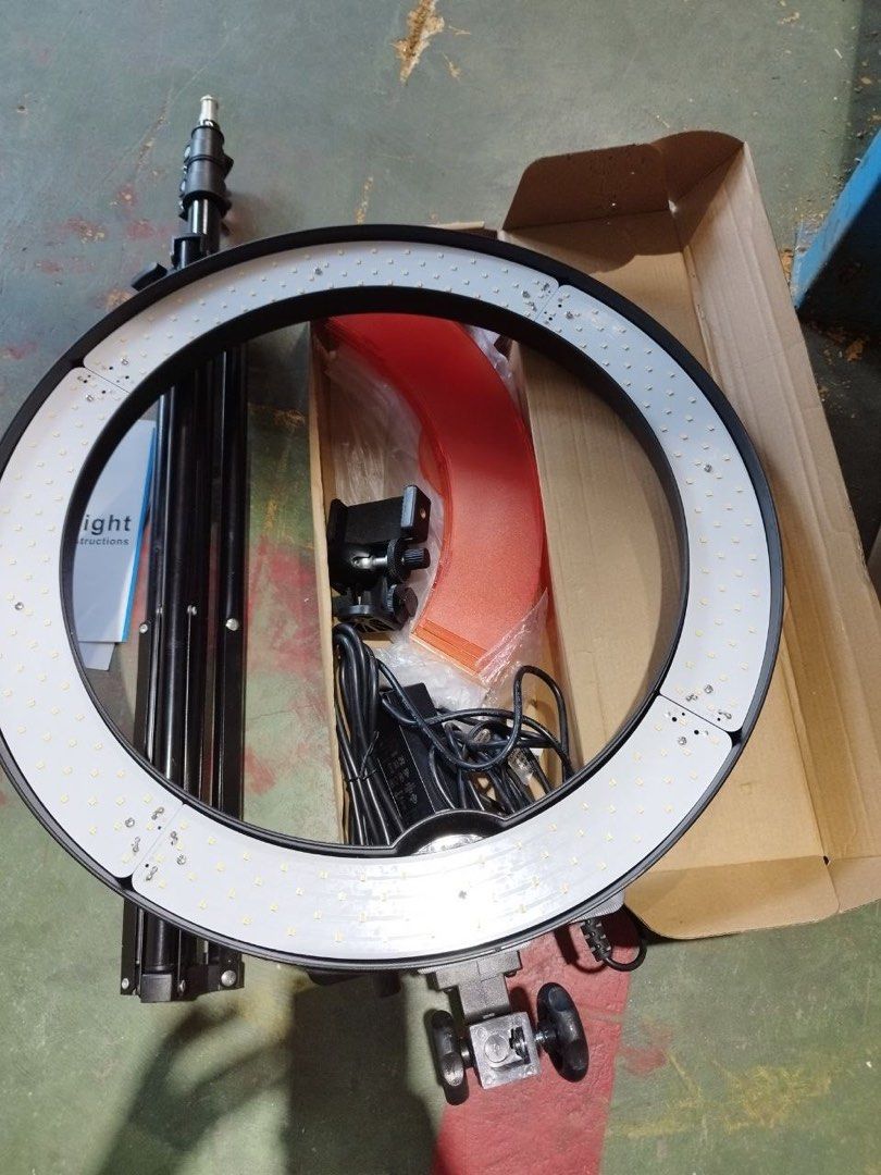 NEEWER LED ring light 20inch, Photography, Photography Accessories ...