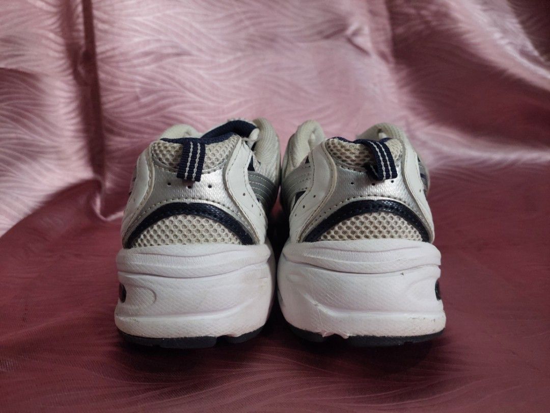 New Balance 530 (NB530 OG) White/Silver/Navy on Carousell