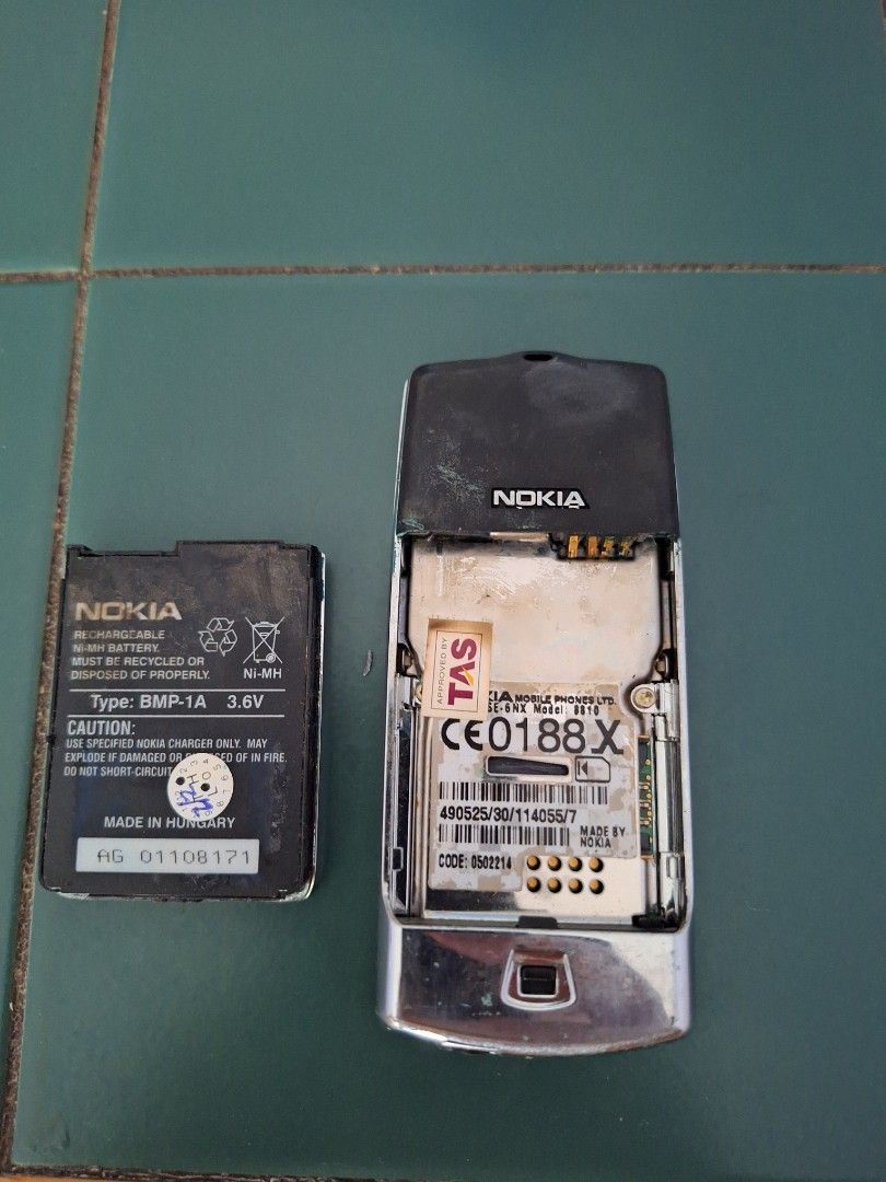 Nokia 8810, Mobile Phones & Gadgets, Mobile Phones, Early Generation ...