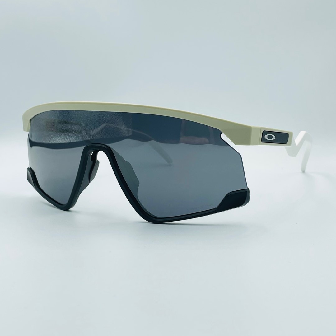 Oakley BXTR Matte Desert Tan w/ Prizm Black Custom, Men's Fashion ...