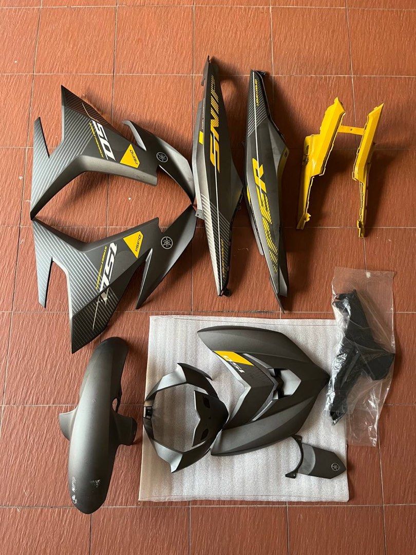 Ori Motor(OM) Y15 Sniper V2 Yellow Coverset, Motorcycles, Motorcycle ...