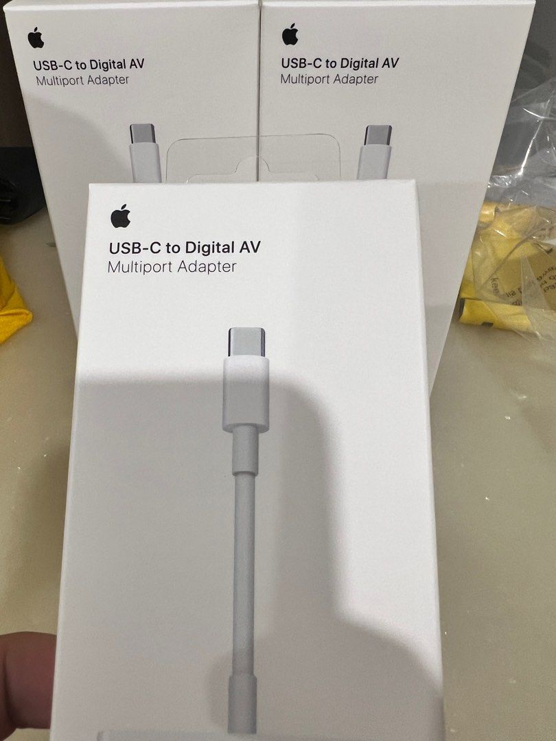 Original Apple USB-C to Digital AV adapter, Computers & Tech, Parts ...